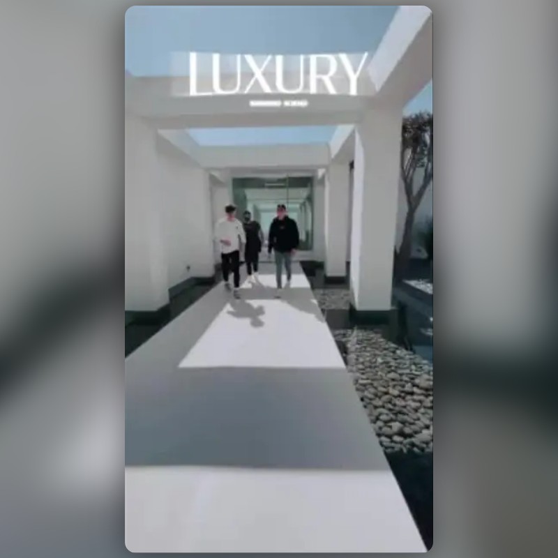 Luxury Lens by MARIO KIDD - Snapchat Lenses and Filters