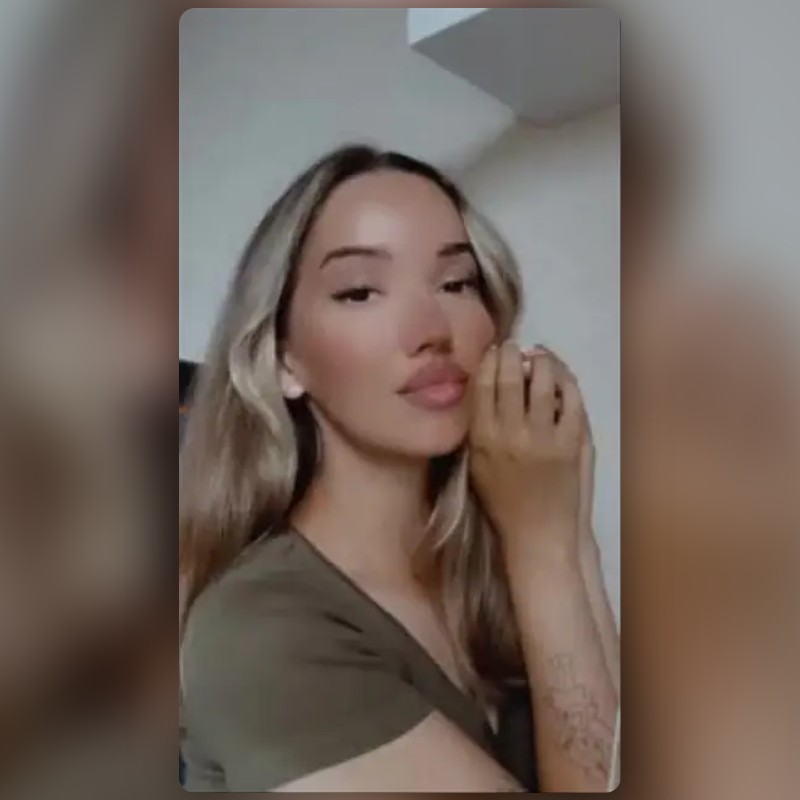 Baddie girl 4 Filter by Sasha Soul Art | Snapchat Lenses