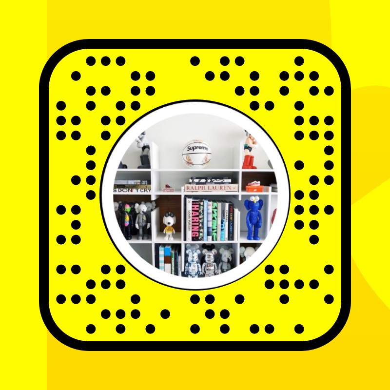 HB Shelf BG Lens by Max Joseph - Snapchat Lenses and Filters