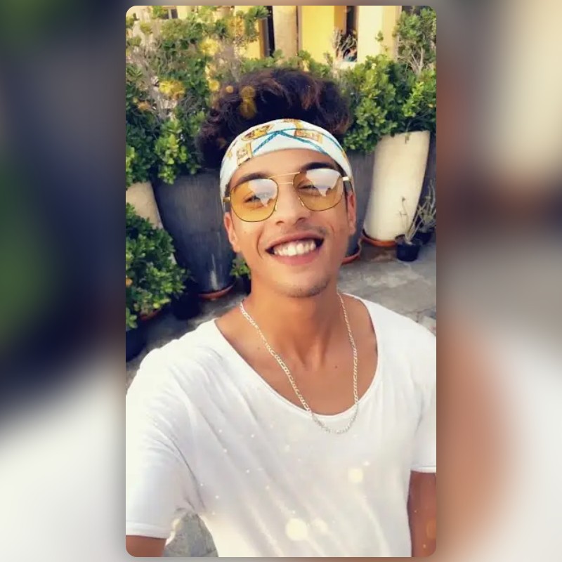 Yellow Style Lens by Snapchat - Snapchat Lenses and Filters