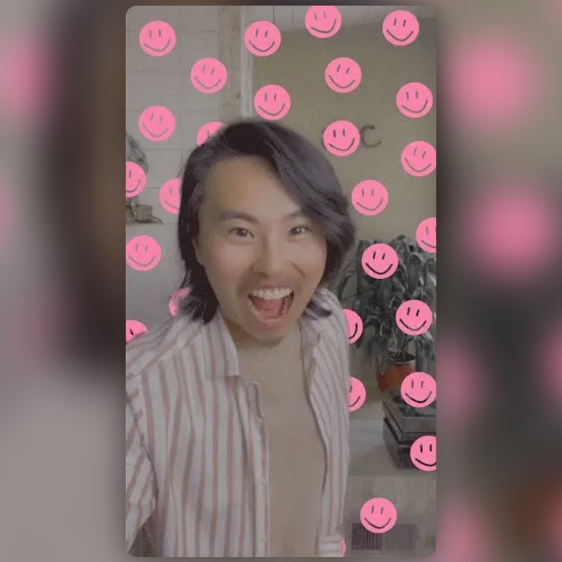 Smile Background Lens by Snapchat - Snapchat Lenses and Filters