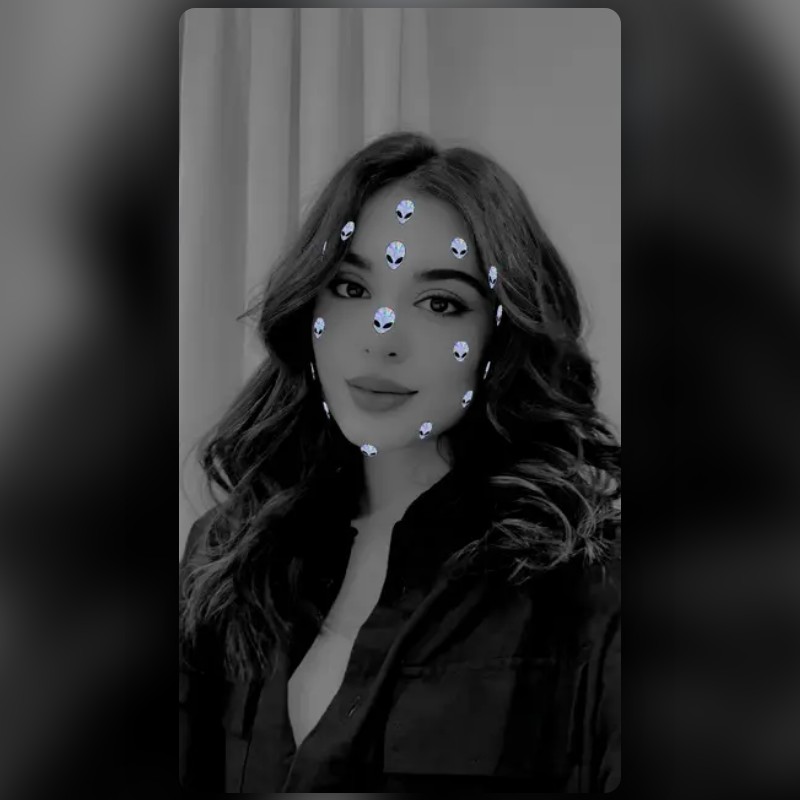 Aesthetic Alien Lens by Ifaizanxheikh - Snapchat Lenses and Filters