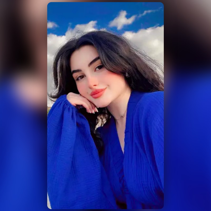 Smooth Skin Lens by Sunny Bahadurpuria🎥 - Snapchat Lenses and Filters