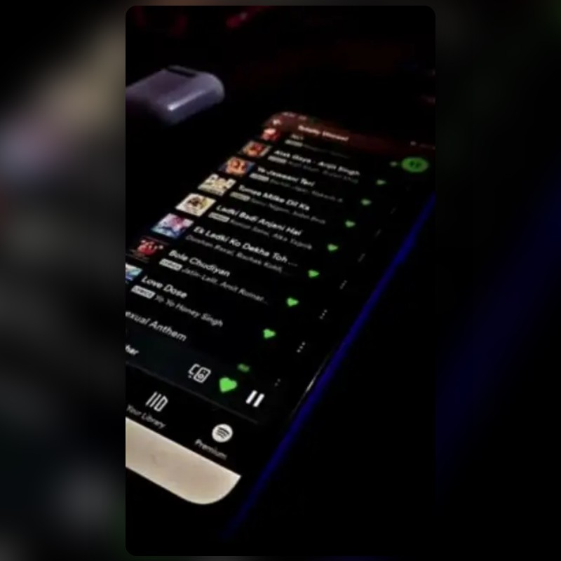 Spotify Playlist Filter by Sara 🦄🌈 | Snapchat Lenses