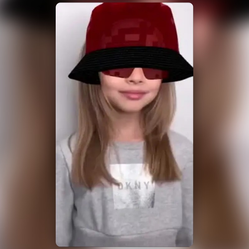 Red Glasses Lens by خولة الناصر - Snapchat Lenses and Filters