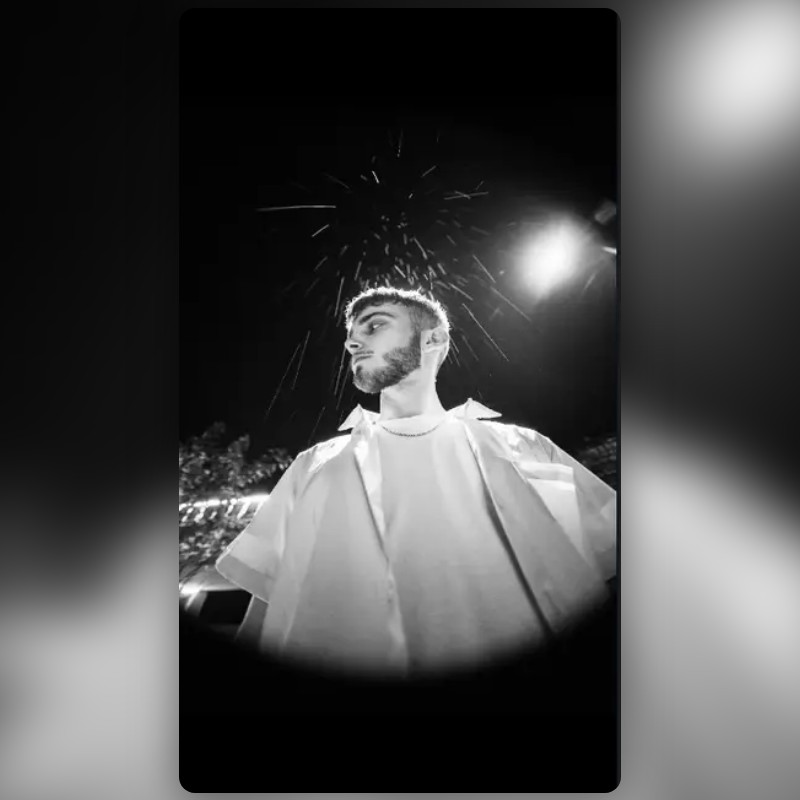 Simple BW Lens by Antoine☀️ - Snapchat Lenses and Filters