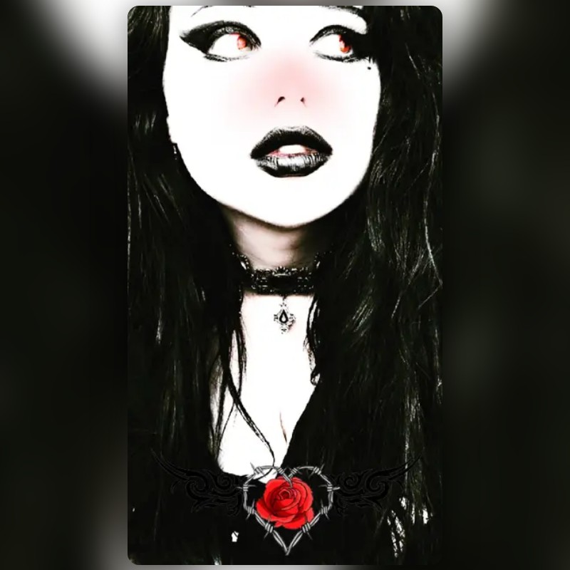 Gothic Roses Lens by Aiden ☾𖤐 - Snapchat Lenses and Filters