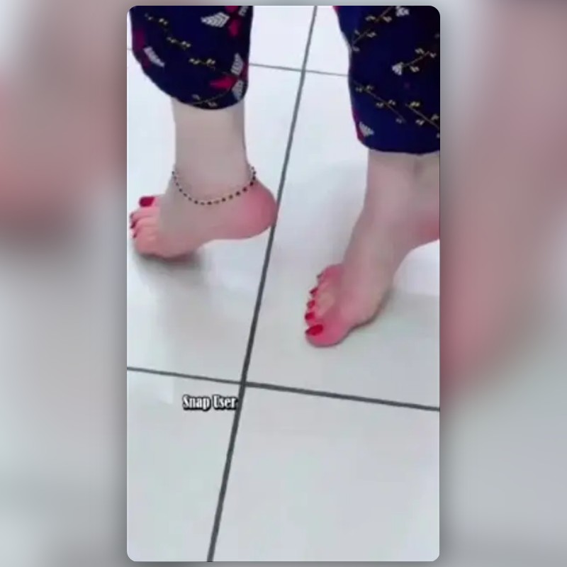 hot feet Filter by ♡.𝓜𝐚ᶯ𝐚ℎ𝙞𝓁.♡/𝔍𝔲𝔱𝔱𝔦 | Snapchat Lenses