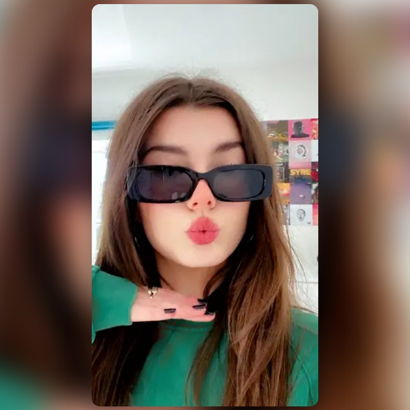Cool Vibe Lens by 👸🏻 QUEENs Filter ⚘️🦋🧜🏻‍♀️ - Snapchat Lenses and Filters