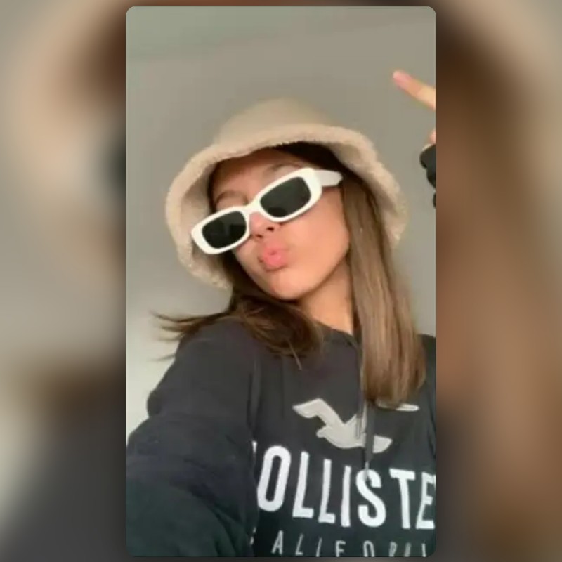 90's LOVE Lens by Vinayak Arshid - Snapchat Lenses and Filters