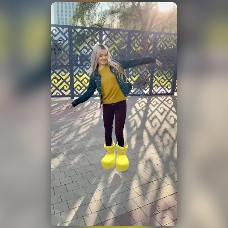 Smiley Boots Lens by Snapchat - Snapchat Lenses and Filters