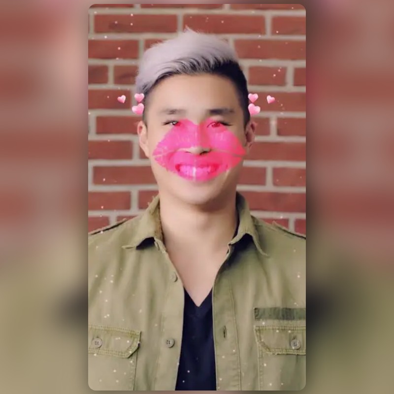 Kiss Screen Lens by Snapchat - Snapchat Lenses and Filters
