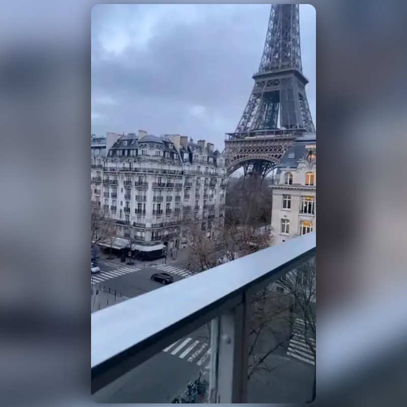 paris france Filter by Haircut Art | Snapchat Lenses