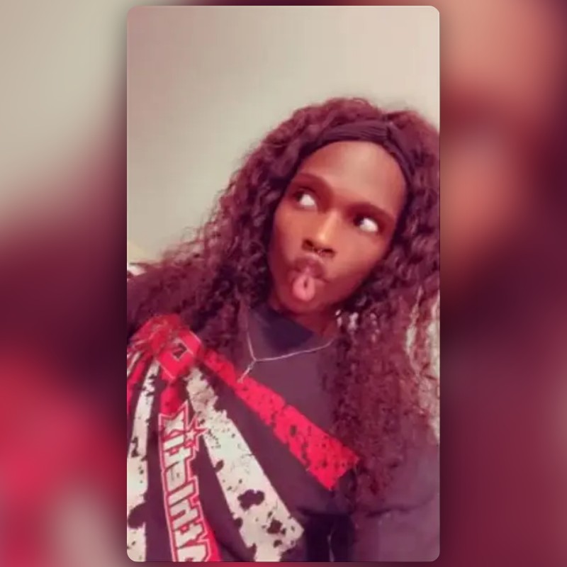 RED Filter by 长𝙖𝚣𝚣𝙖ʊͷ 卄ʏʊɢǟ 么 | Snapchat Lenses