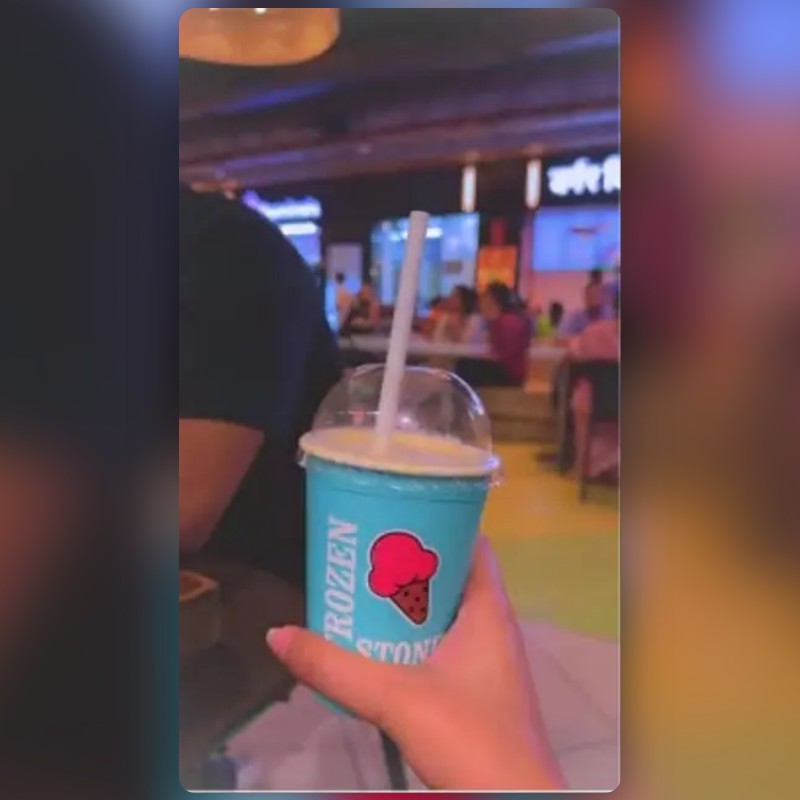 Shake Streak Lens by 𝘛𝘢𝘯𝘪𝘴𝘩𝘬🍃 - Snapchat Lenses and Filters