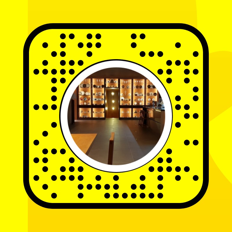 Charles Dining Filter by Rebs | Snapchat Lenses