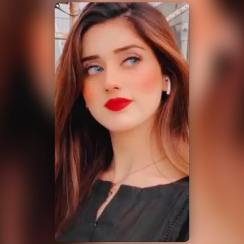 skin pleasing Lens by Sunny Bahadurpuria🎥 - Snapchat Lenses and Filters