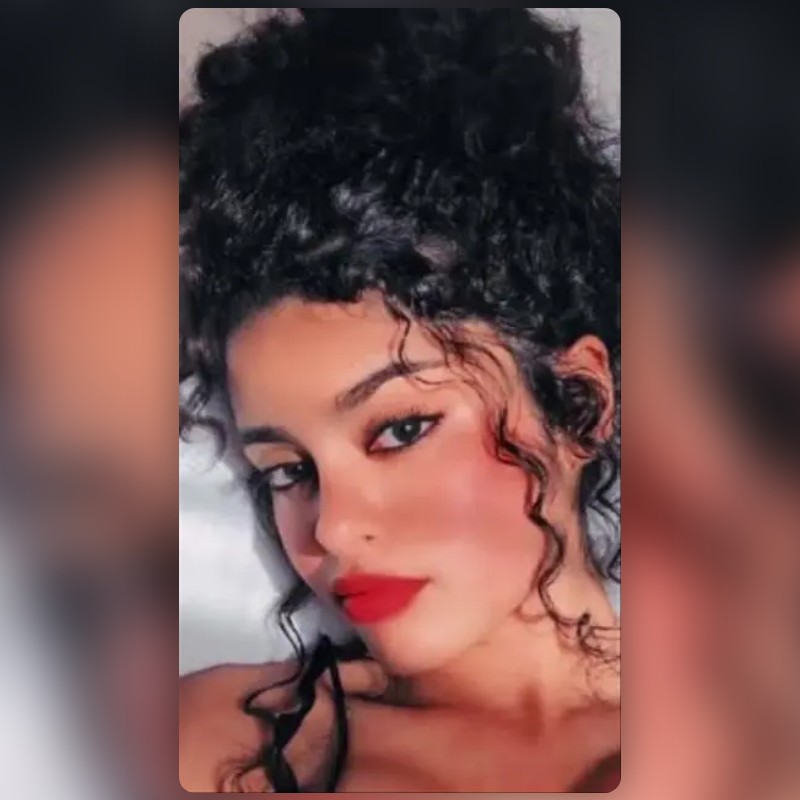 Care ur Skin Soft Lens by Sunny Bahadurpuria🎥 - Snapchat Lenses and Filters