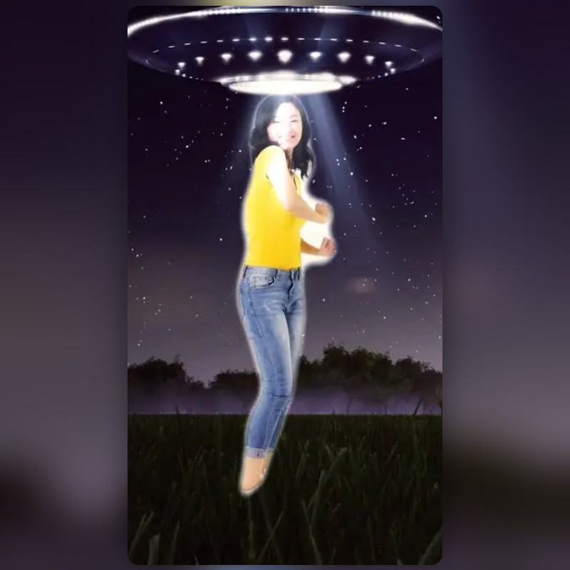 Alien Invasion Lens by Snapchat - Snapchat Lenses and Filters