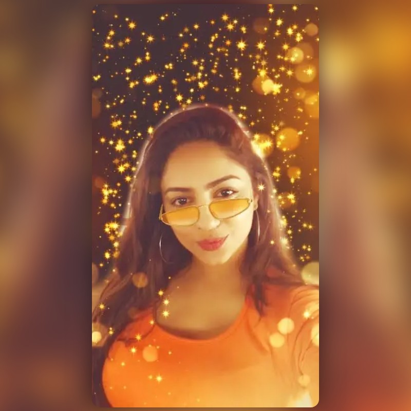 Golden Background Lens by Snapchat - Snapchat Lenses and Filters