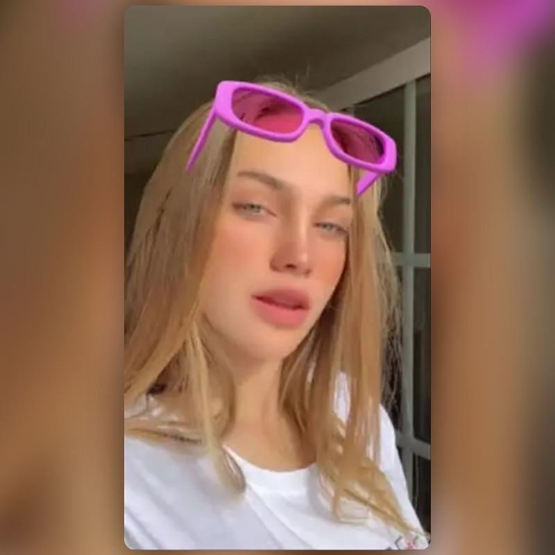 pink glasses Lens by 𝒞𝒜𝑀𝐼𝑅 - Snapchat Lenses and Filters